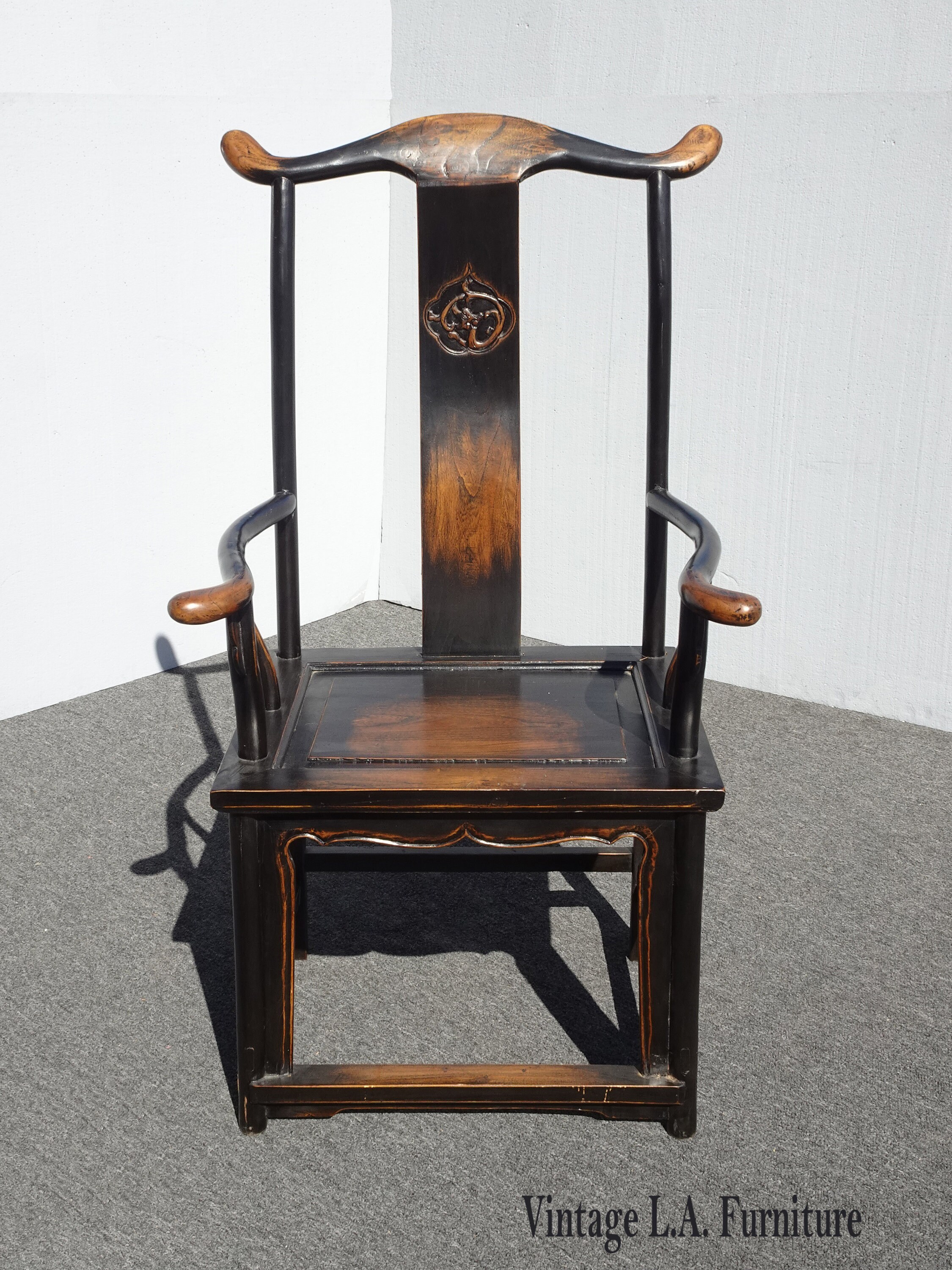 Vintage Oriental Asian Chinese Brown Tallback Yokeback Side Arm Chair