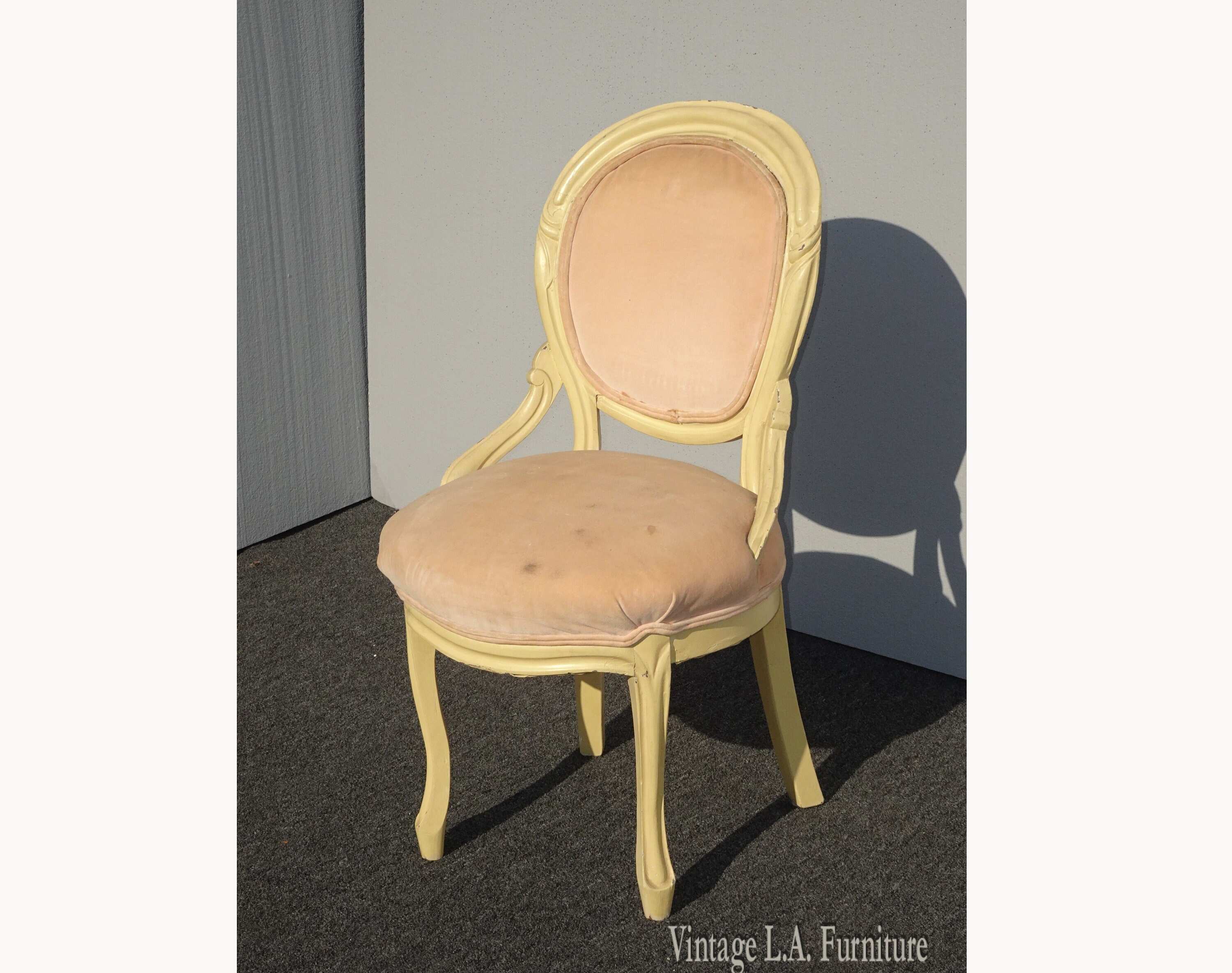 Vintage French Country Victorian Pink Velvet Accent Chair Vanity Chair