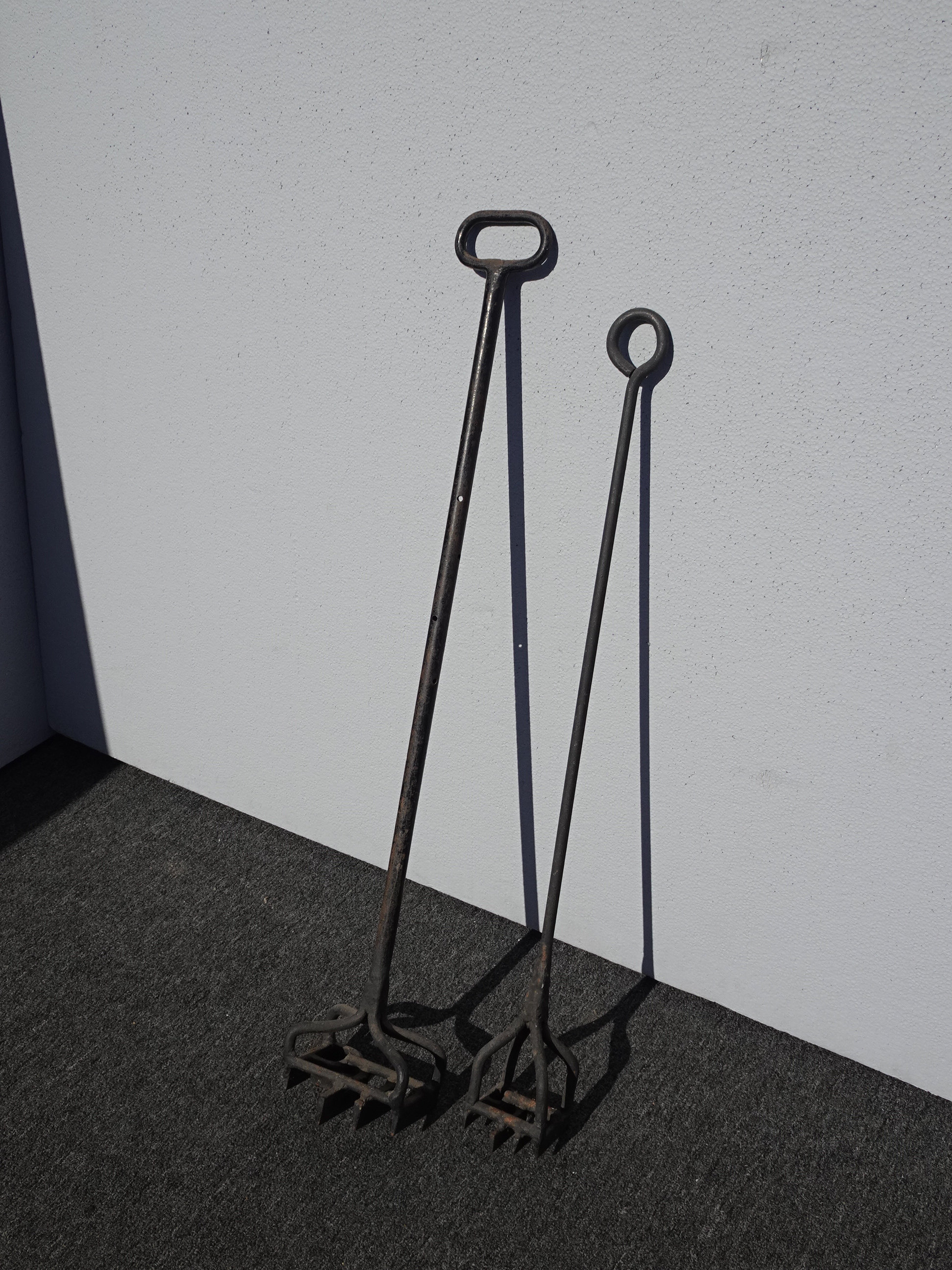 Pair of Vintage Wrought Iron Western Cowboy Cattle Branding Irons ...