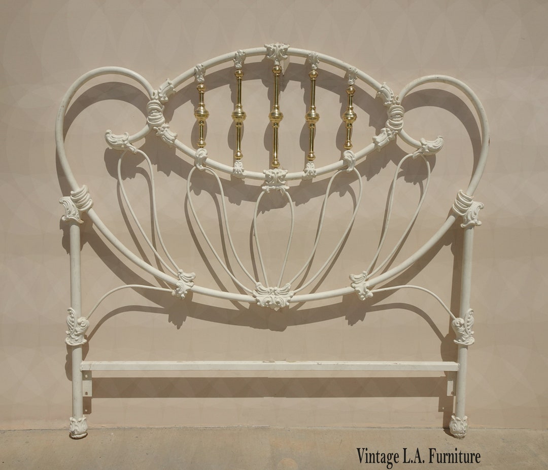 Vintage Elliott's Design White Enamaled Iron & Brass Full/queen ...