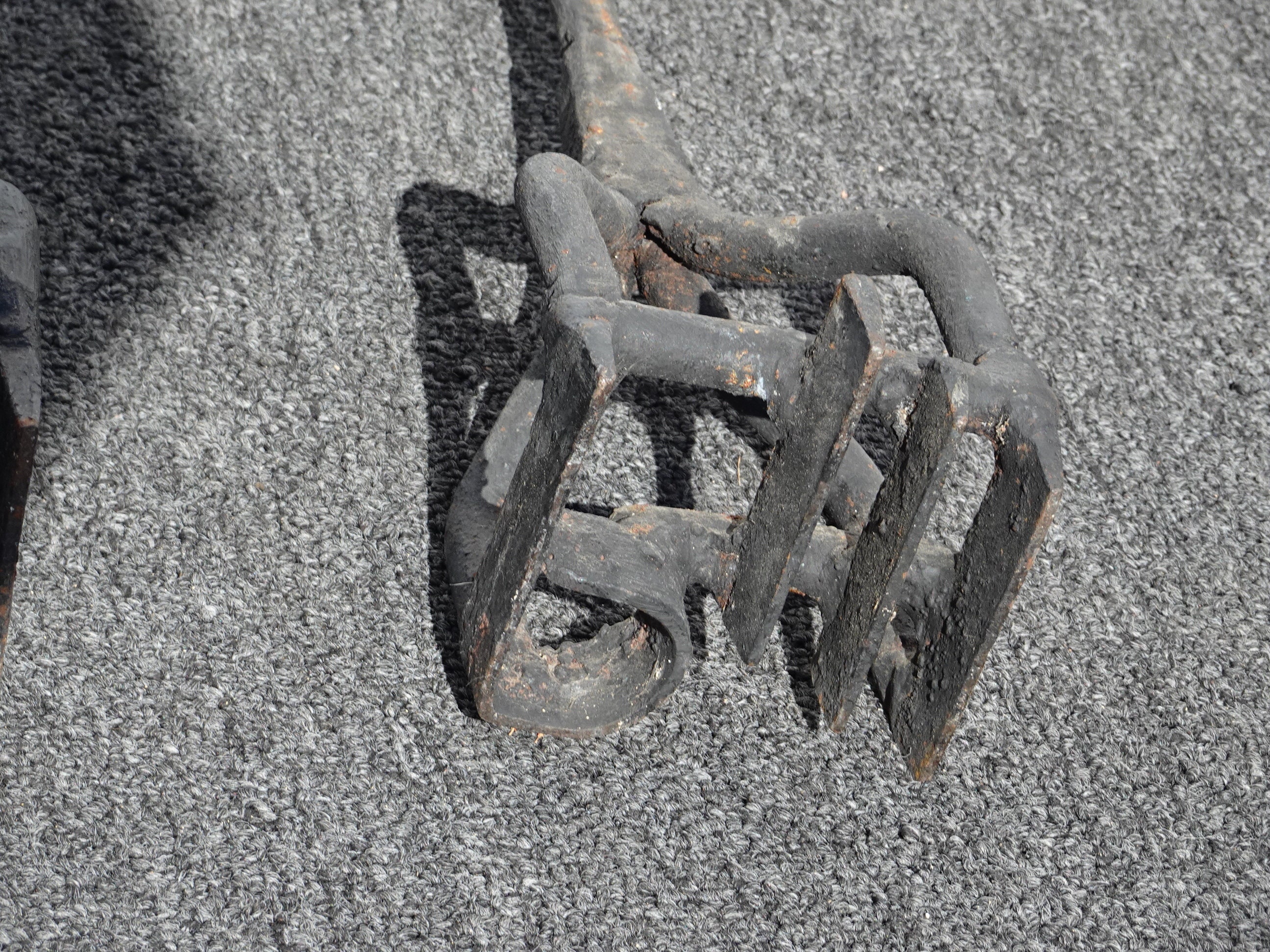 Pair of Vintage Wrought Iron Western Cowboy Cattle Branding Irons ...