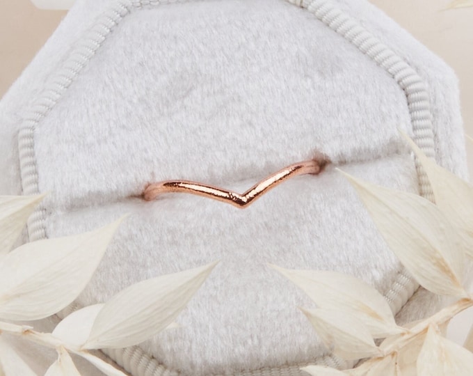 Ring Enhancer, Knuckle Ring, Chevron Ring, Wishbone Ring, V Shaped Ring ...
