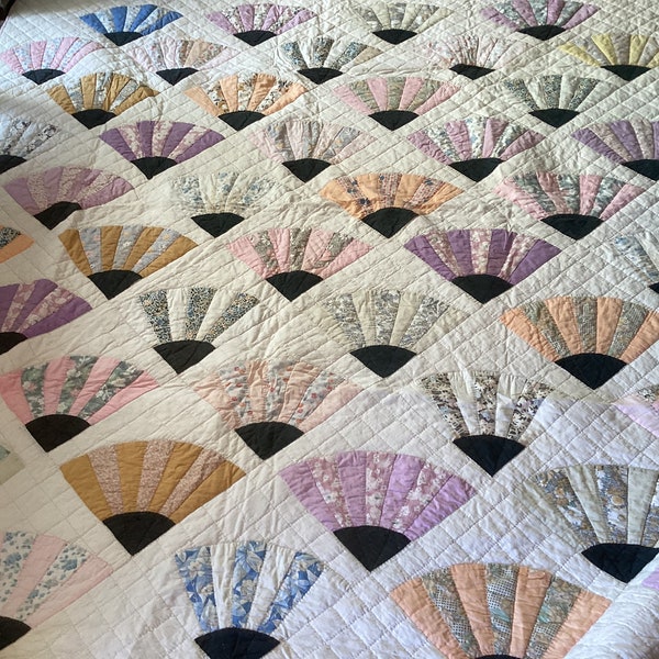 Vintage Fan Quilt - Etsy