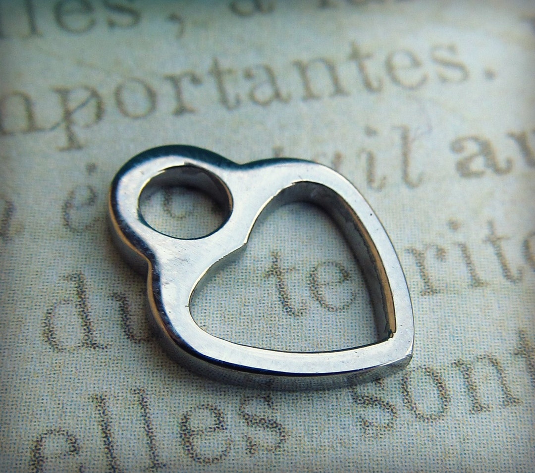 Cut Out Heart Charm, Stainless Steel Jewelry Pendant, Set of 5 SST ...