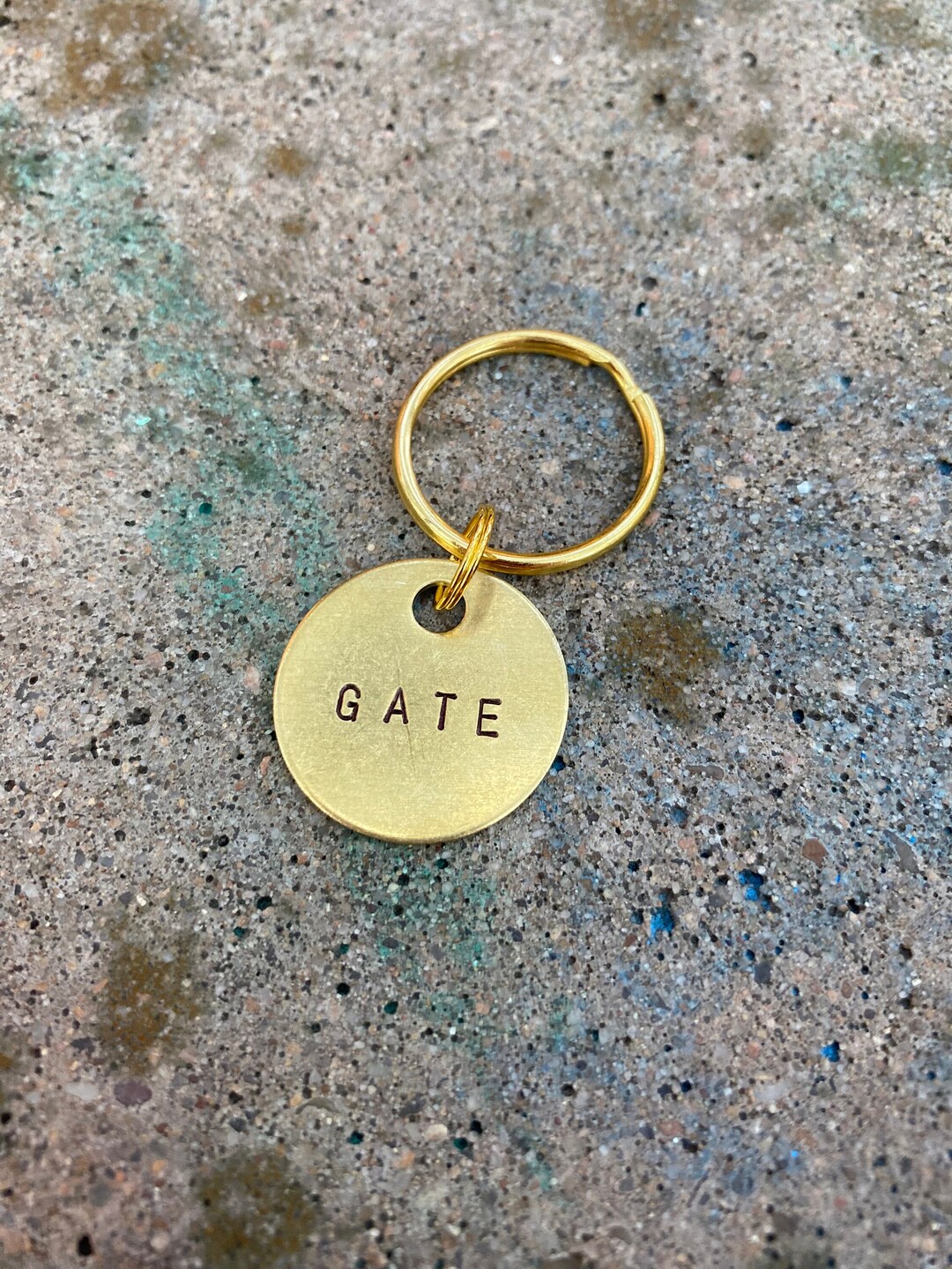 Gate Key Tag - Gold Colored Brass Metal Label With Keyring - Gate ...
