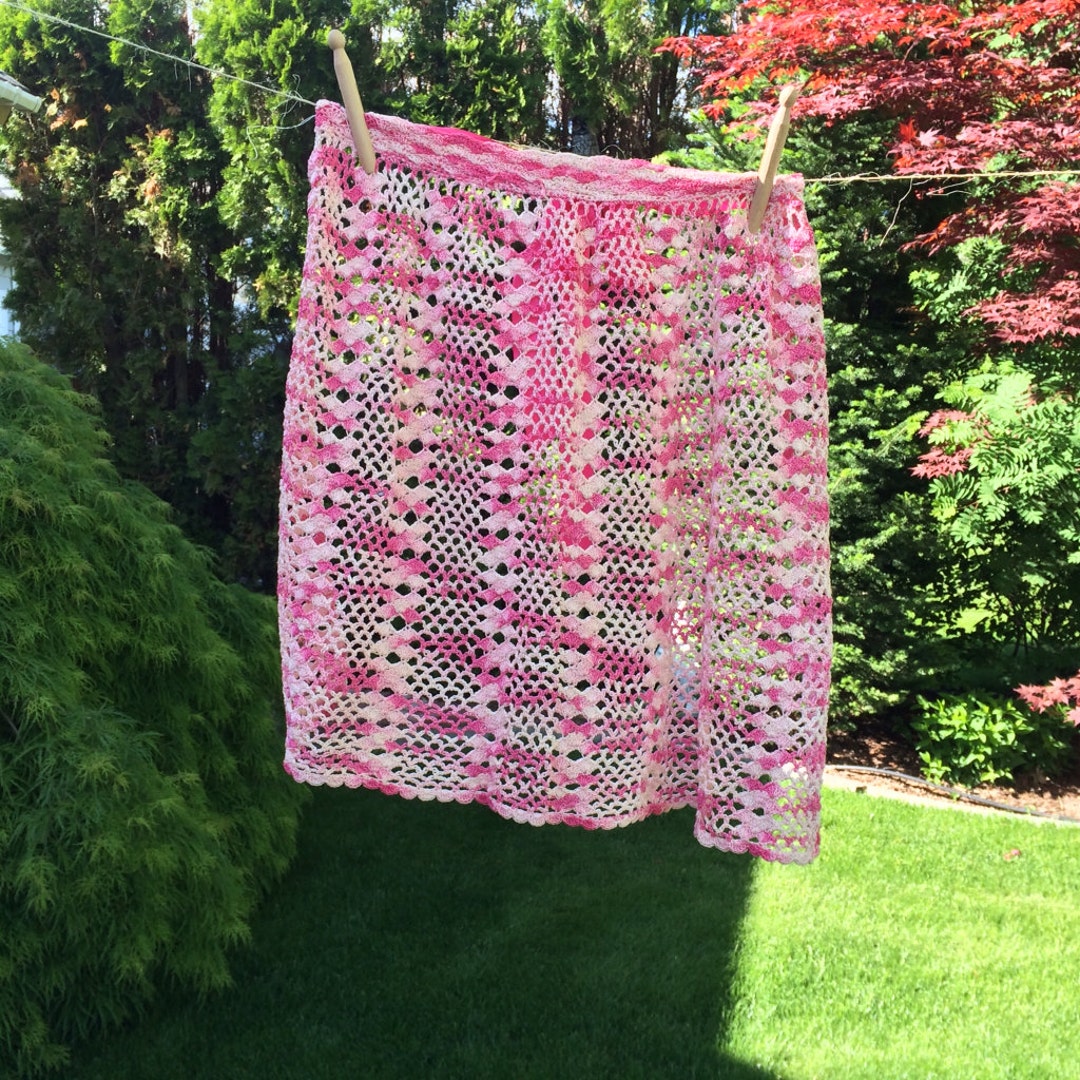 Vintage Pink Crocheted Waist Apron With Rosy Pink Ribbon Ties - Etsy
