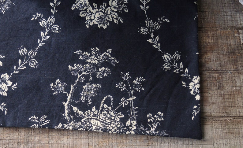 Waverly Black Toile Table Runner Black Cream Floral Toile Home - Etsy