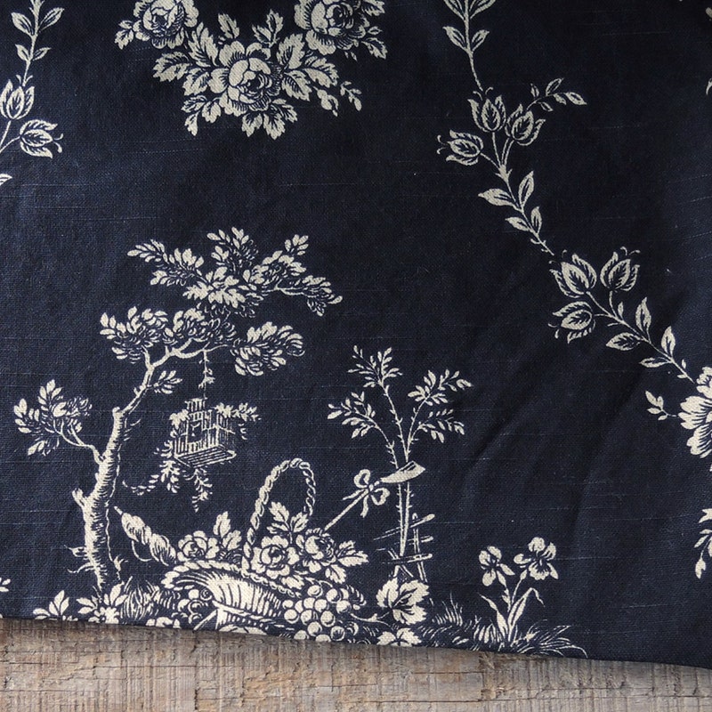 Black Toile - Etsy