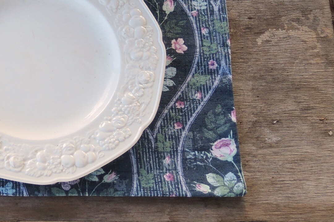 Victorian Gray and Pink Roses Placemats Set of 4 English Cottage Table ...