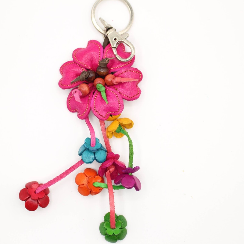 Leather Flowers Key Chain - Etsy