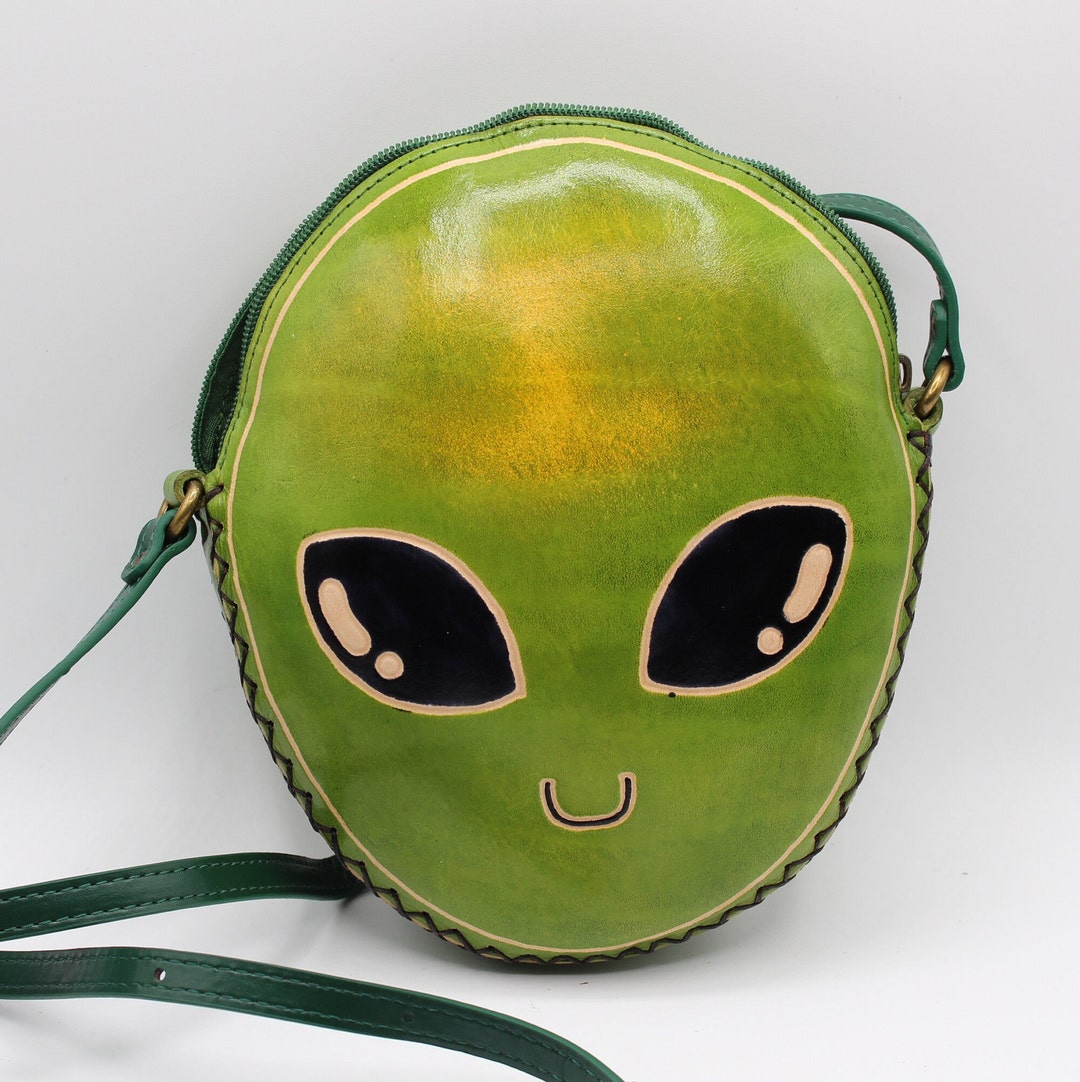 Genuine Handmade Leather Alien Purse / Cross-body - Etsy