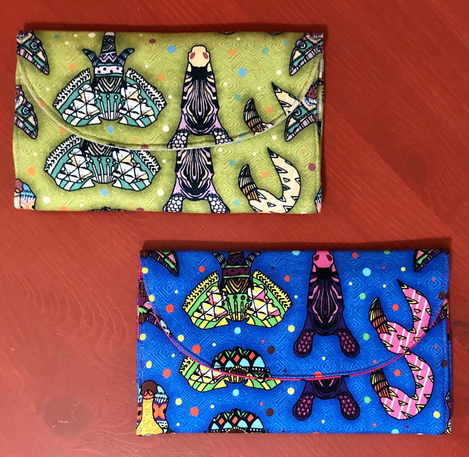 Bi-fold Clutch Style Fabric Wallets With a Print of Ubuntu | Etsy