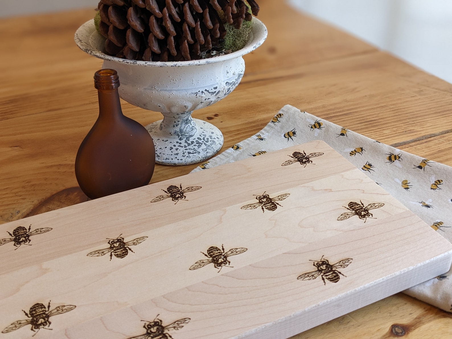 Repeating Bee Charcuterie Board / Engraved Maple / Cheese Board ...