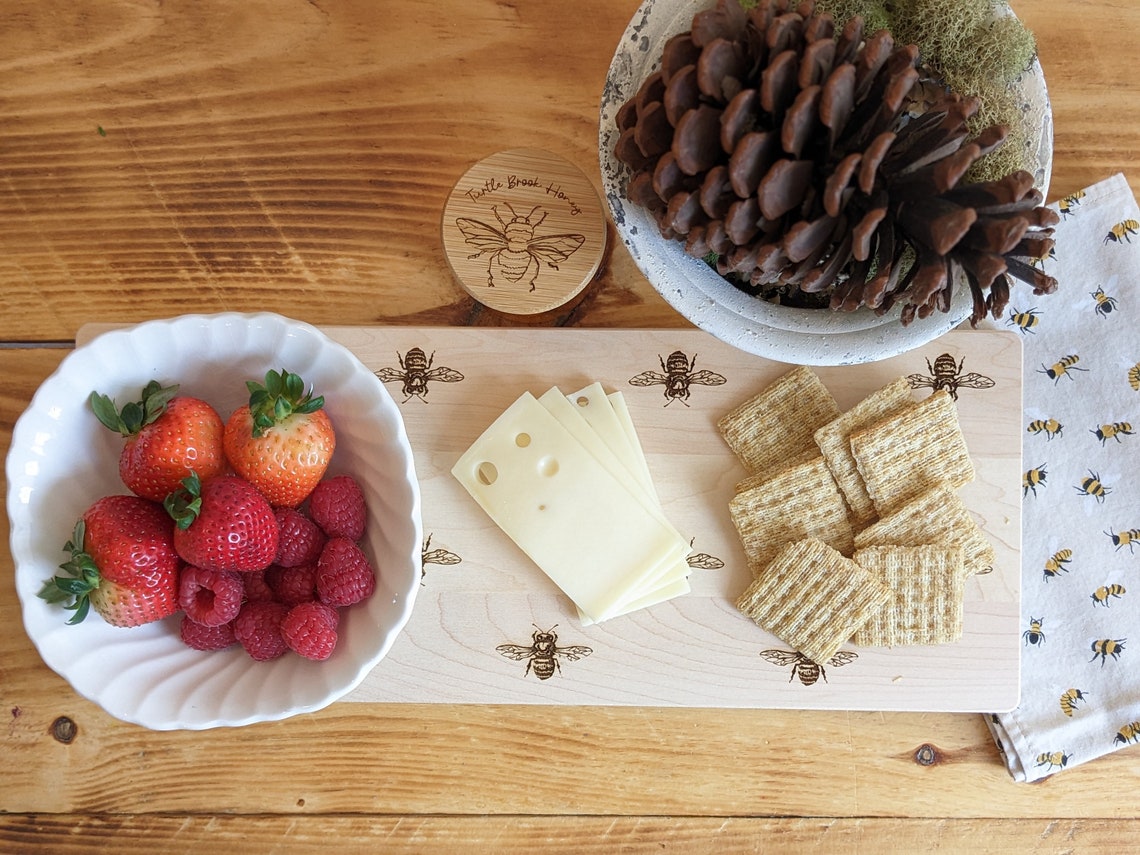 Repeating Bee Charcuterie Board / Engraved Maple / Cheese Board ...