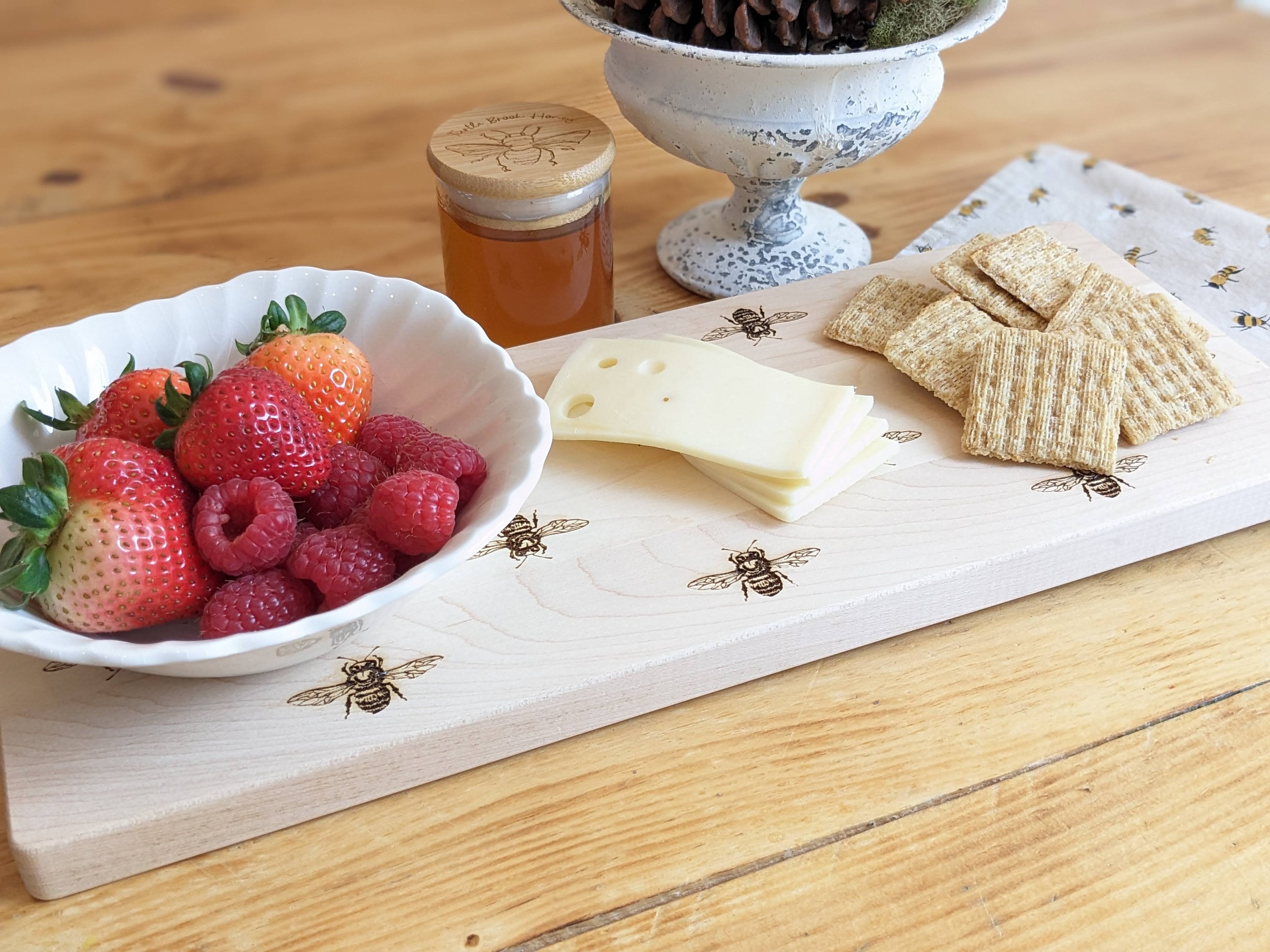 Repeating Bee Charcuterie Board / Engraved Maple / Cheese Board ...