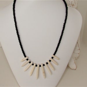 Spike Stone Necklace in Natural Colors, Highlighted With Black Beads ...