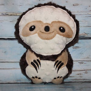 ITH Sloth Stuffie - 5 X 7, 6 X 10 and 8 X 12 Included - in the Hoop ...