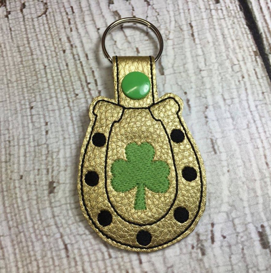 Lucky Horseshoe Shamrock St Patty's Lucky Key Fob - Etsy