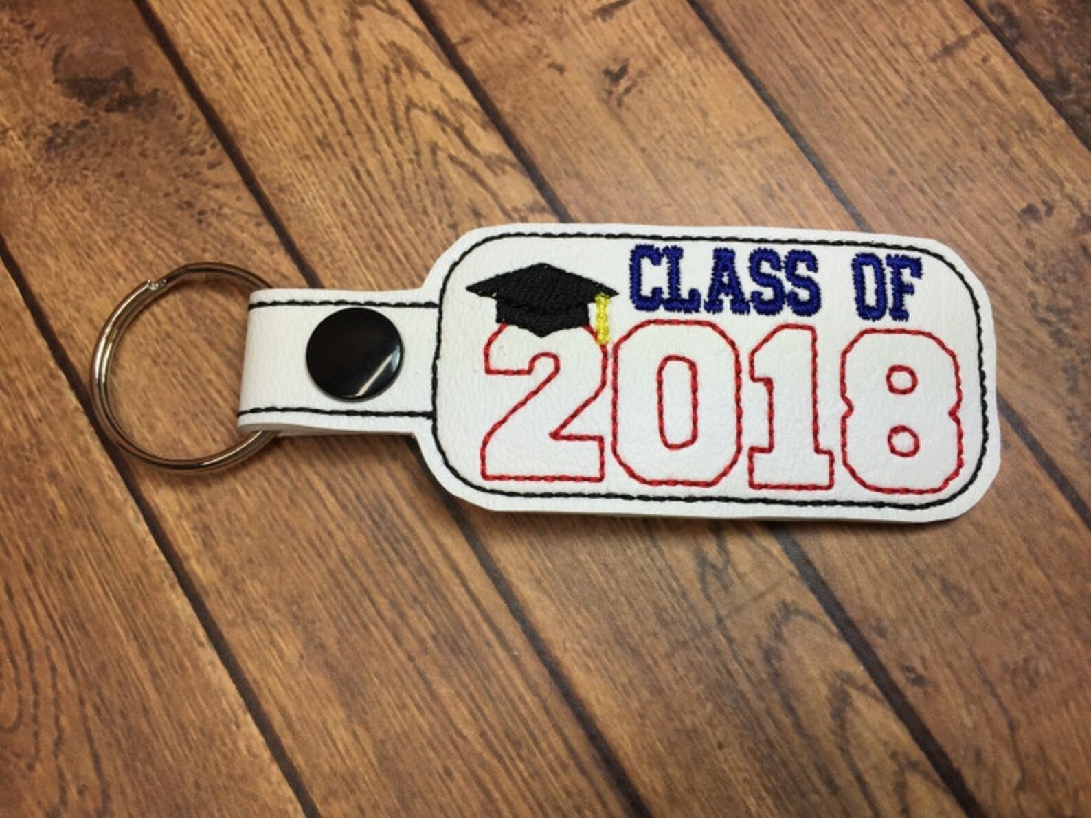 Class of 2018 Graduation SNAP Key Fob in the Hoop DIGITAL - Etsy