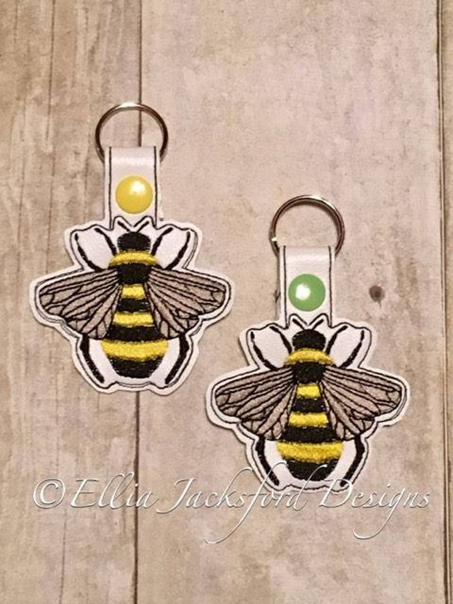 Honey Bee - Bee - in the Hoop - Snap/rivet Key Fob - DIGITAL EMBROIDERY ...