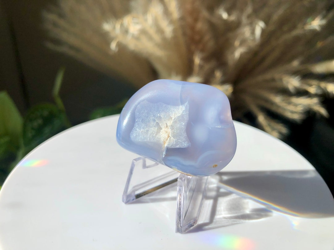 Mount Airy Blue Agate Specimen With Crystalline Geode Centerpiece ...