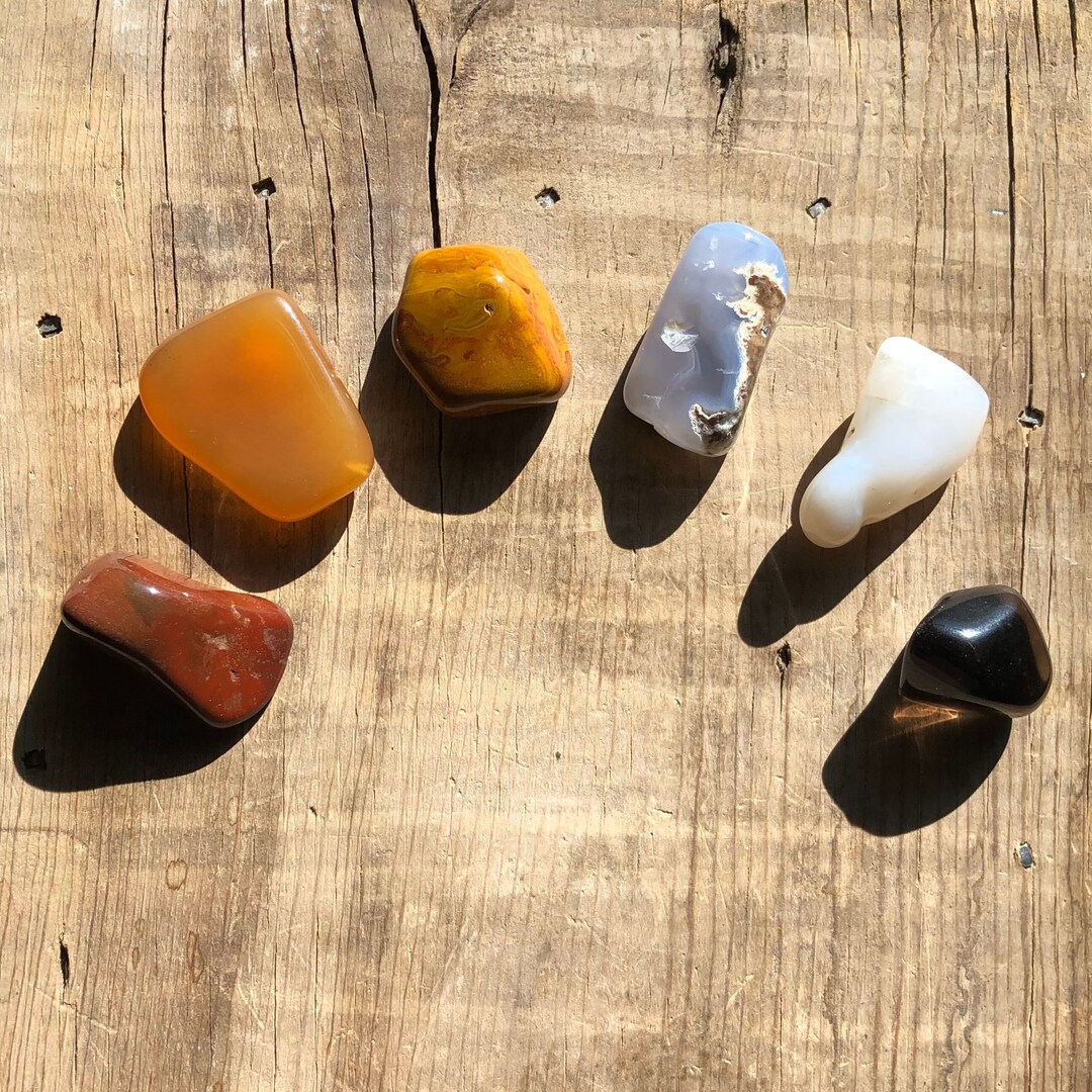 Nevada Gemstone Spectrum: Small Tumbled Stones Vibrant Crystal ...