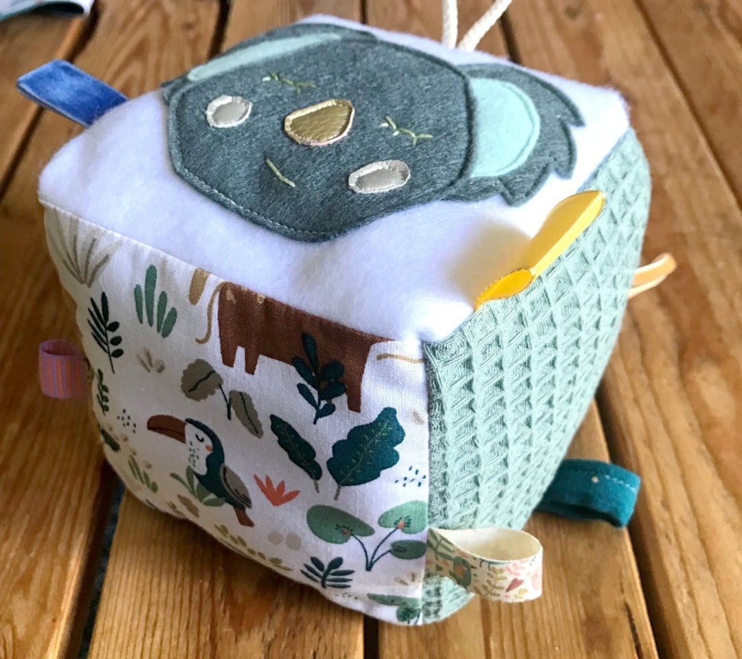 Montessori Cube, Sensory Cube With Labels, Baby Cube, Cube Baby ...