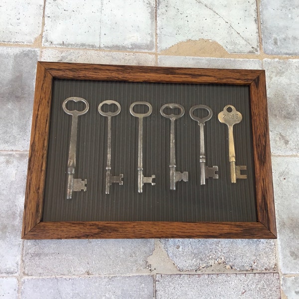 Skeleton Key Decor - Etsy