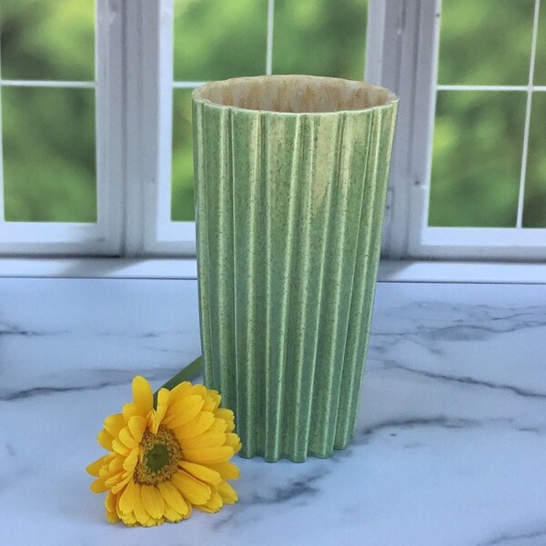 Red Wing Vases - Etsy