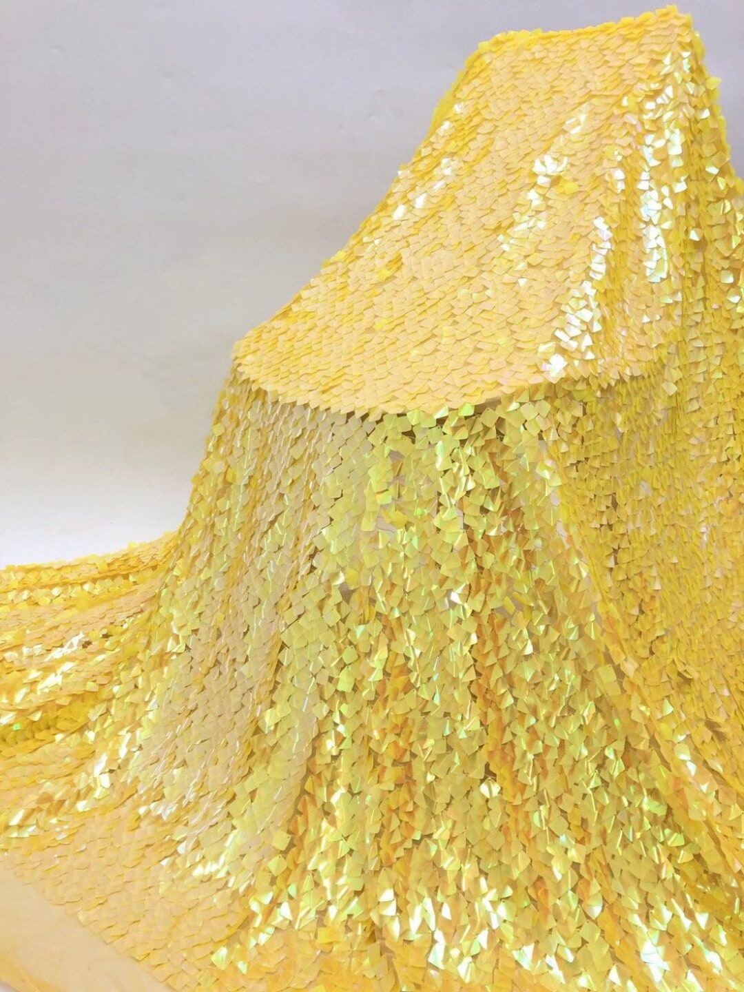 2018 New1 Yard Square Sequin Fabric,iridescent Yellow Sequin Fabric ...