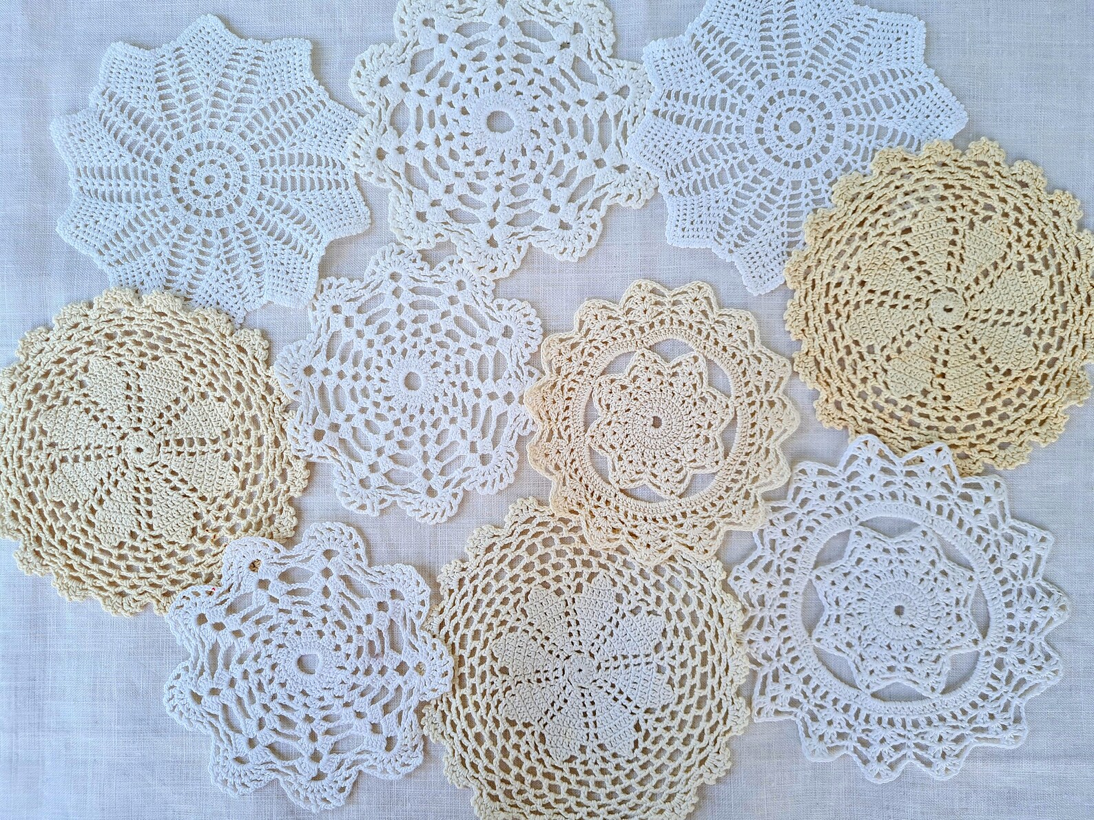 Assorted Doilies Mismatched Set of 10 Mixed Small Doilies | Etsy