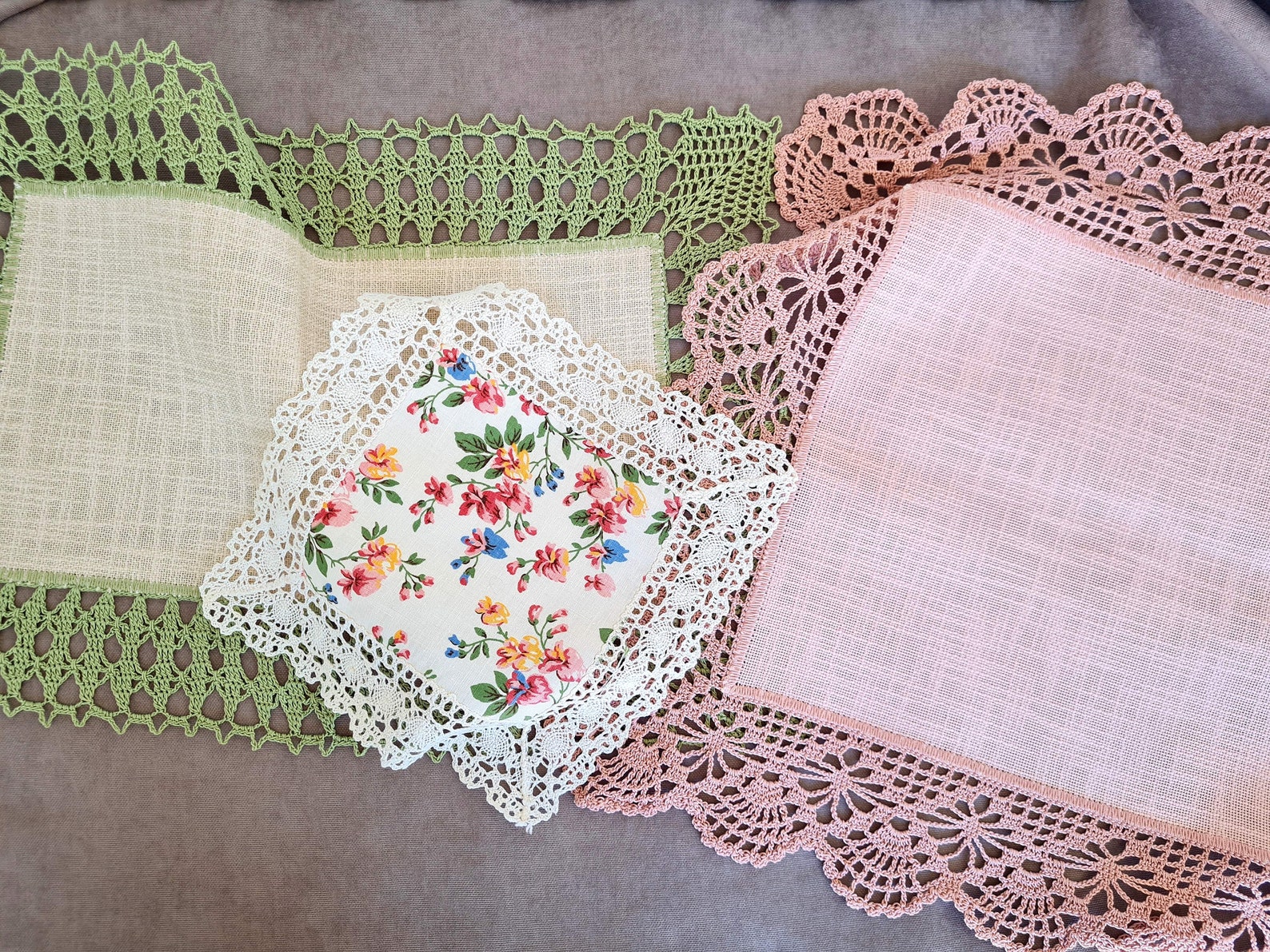 Linen Tablecloths With Lace Crochet Borders. Set of 3 Napkins - Etsy