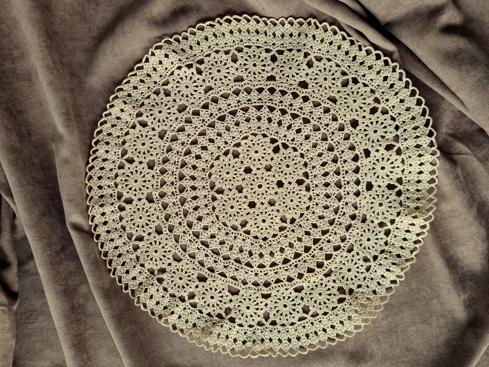 Cream Round Crochet Doily Floral Motif Nightstand Doilies 14 - Etsy