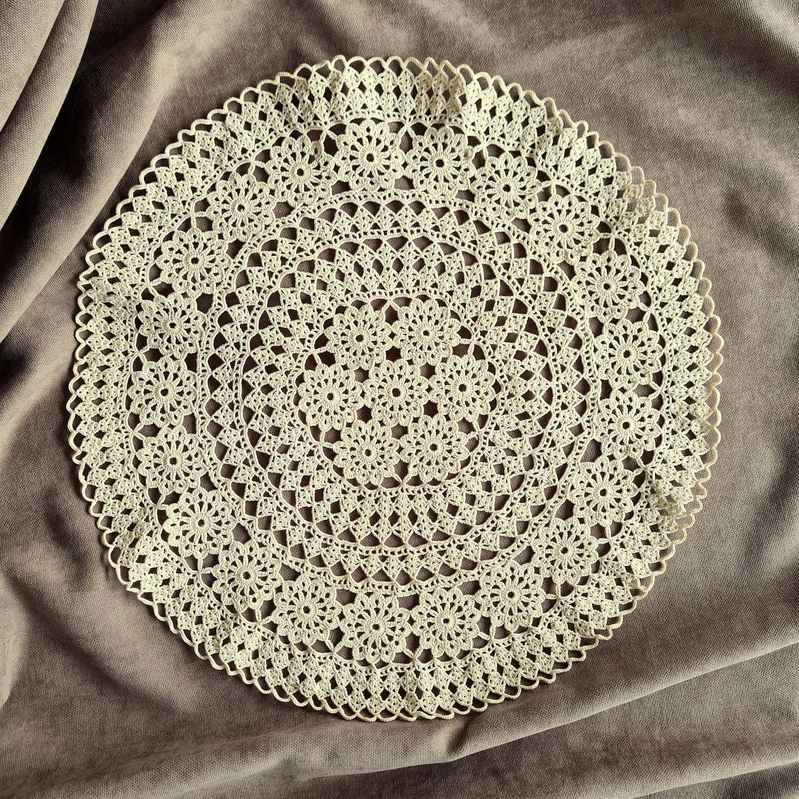 Cream round crochet doily floral motif nightstand doilies 14 | Etsy