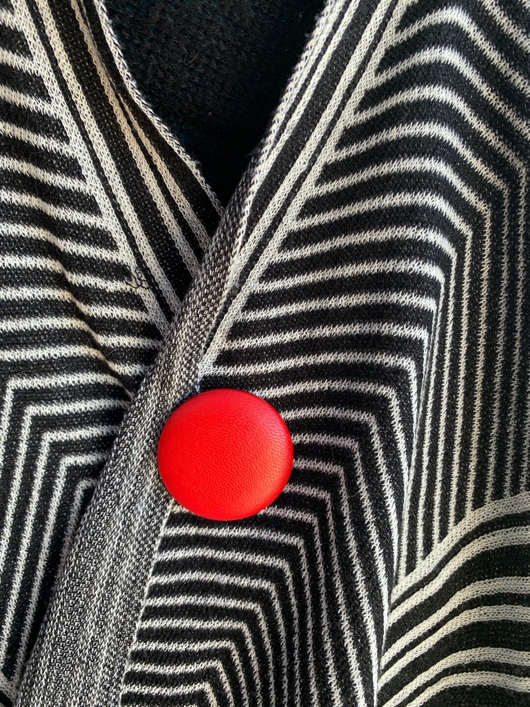 Red Reversible Magnetic Shawl/scarf Fastener and Button Brooch - Etsy
