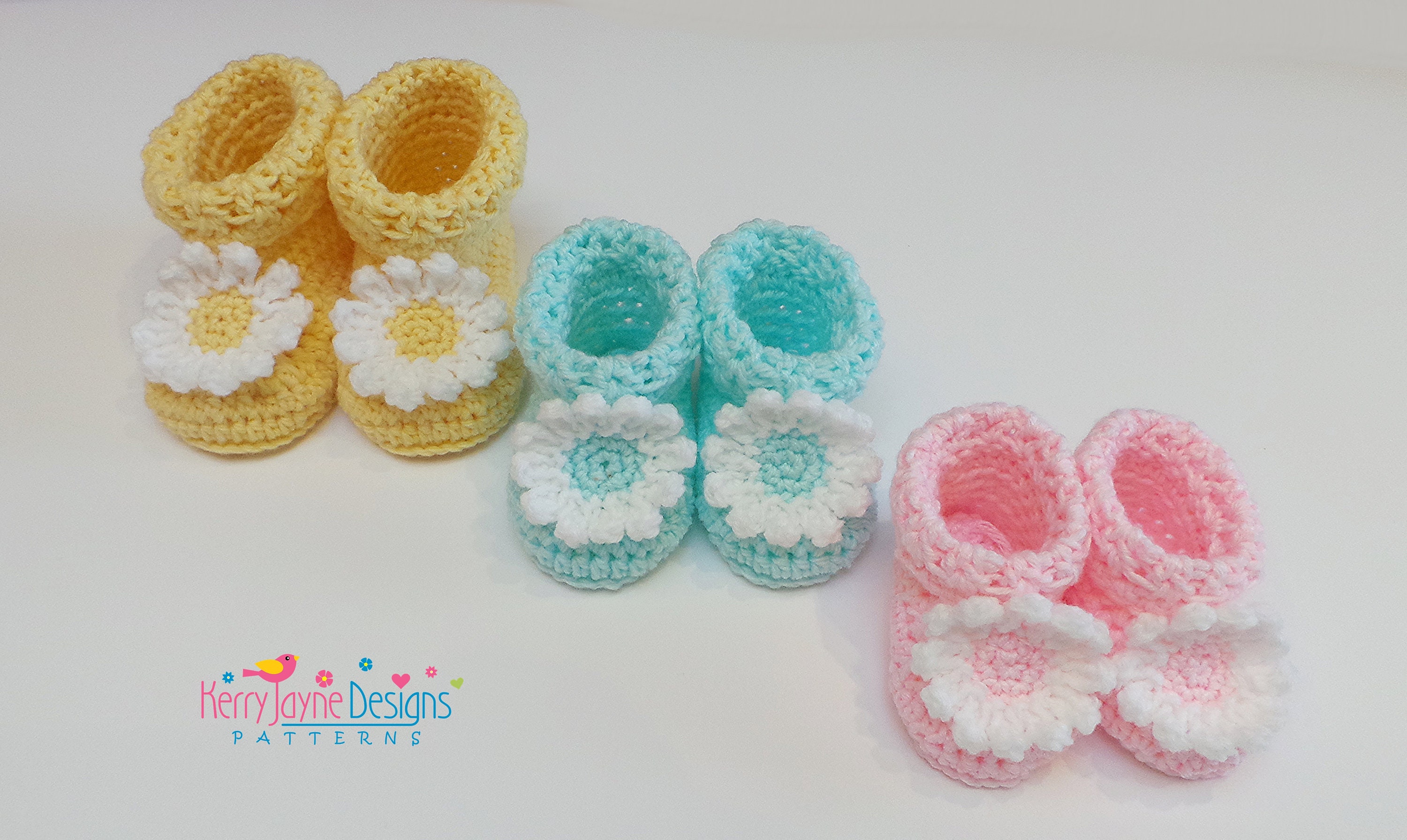 BABY FLOWER BOOTIES Crochet Pattern Daisy Booties Includes 5 | Etsy