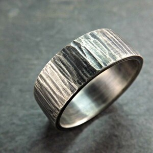 Rustic Mens Ring, Mens Wedding Band, Rustic Wedding Ring, Cool Mens ...