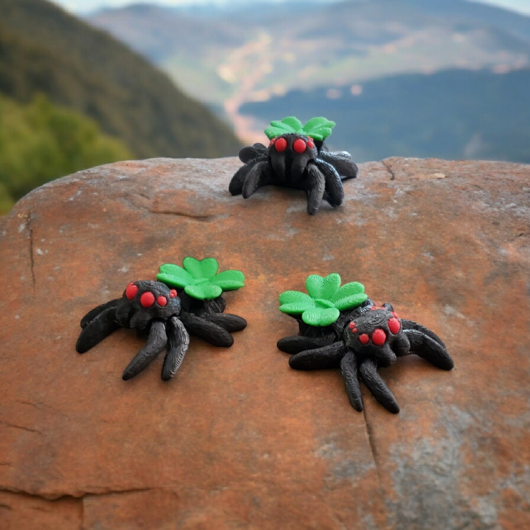 Articulated Clover Spider 3D Printed Flexible Fidget - Etsy