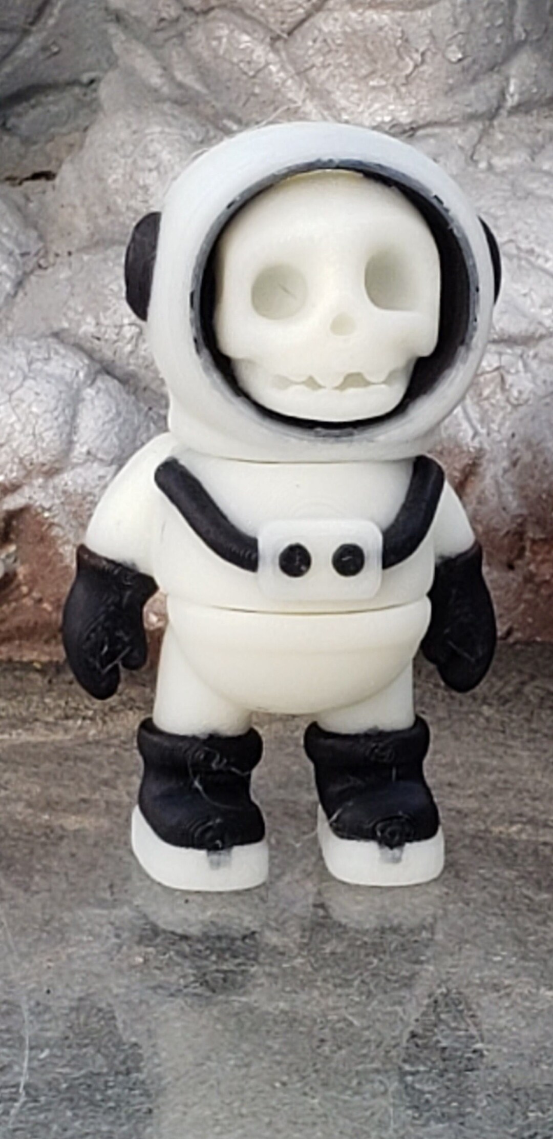 Skele Astronaut Fidget Keychain 3D Printed Flexible Articulated Fidget ...