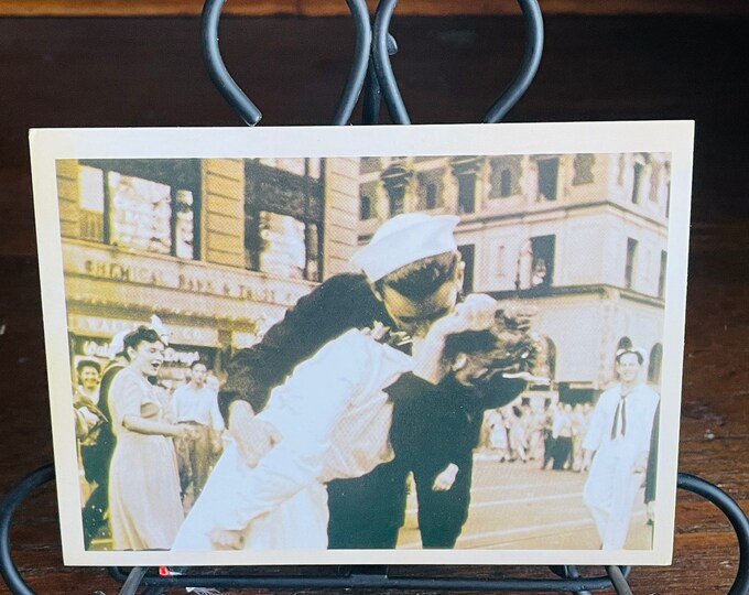 PP39, WW2 Poster Postcard, V J Day in Times Square, Oversized Postcard ...