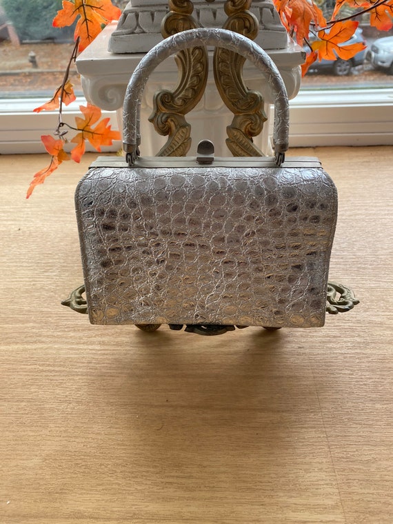 Vintage 1950s 60s Clutch Gem