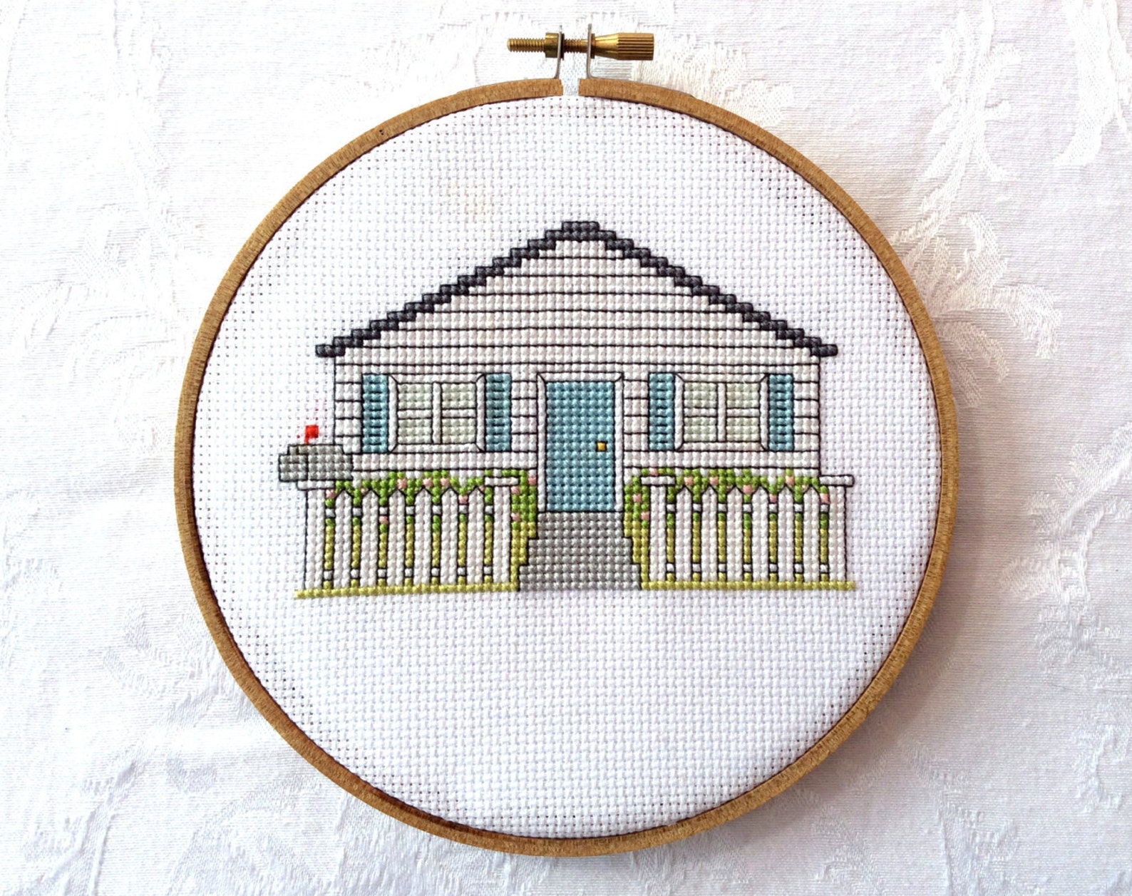 White Picket Fence Cross Stitch Pattern, House Needlepoint, PDF Pattern ...