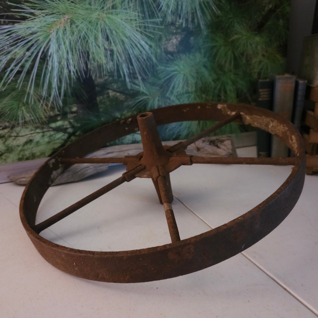 Rusty Antique Iron Wheelbarrow Wheel Steampunk Yard Art Distressed Iron ...
