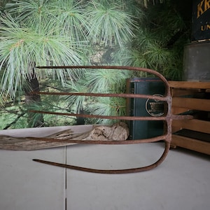 Rusty 5 Tine Pitchfork Head Cast Iron Distressed Farmhouse Tool #3602 ...