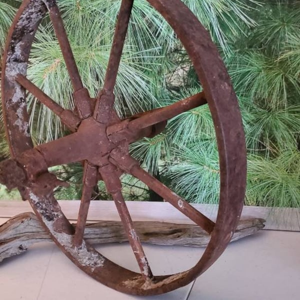 Antique Metal Wheel - Etsy