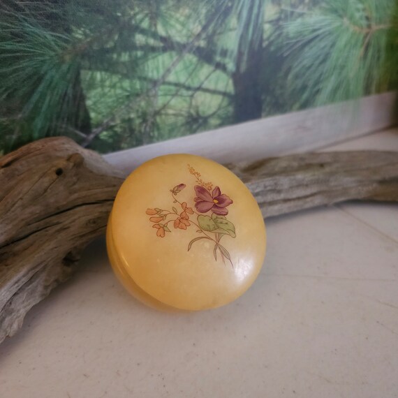Small Round Genuine Hand Carved Alabaster Trinket Box… - Gem