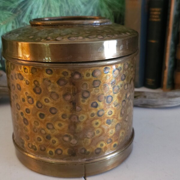 Tissue Box Round - Etsy