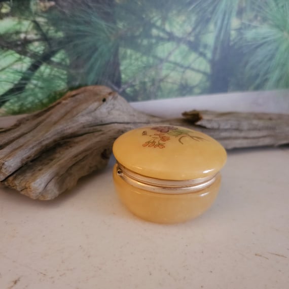 Small Round Genuine Hand Carved Alabaster Trinket Box… - Gem