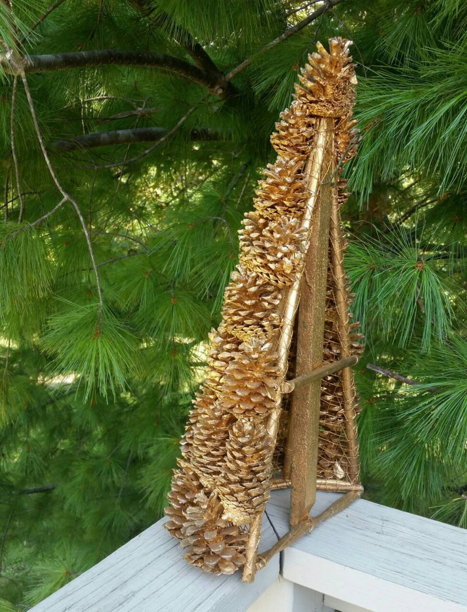 Gold Painted Pinecone Half Tree Tabletop Wall Decor Natural Christmas ...