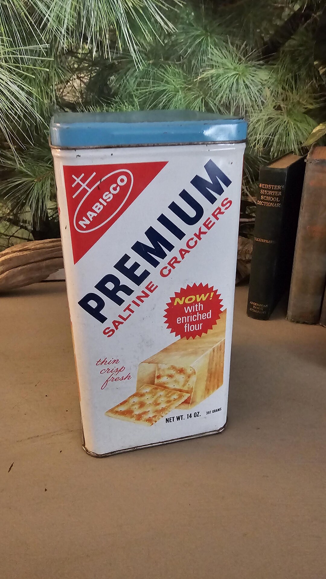 1969 Premium Saltine Cracker Tin From Nabisco 14 OZ Metal Saltine ...